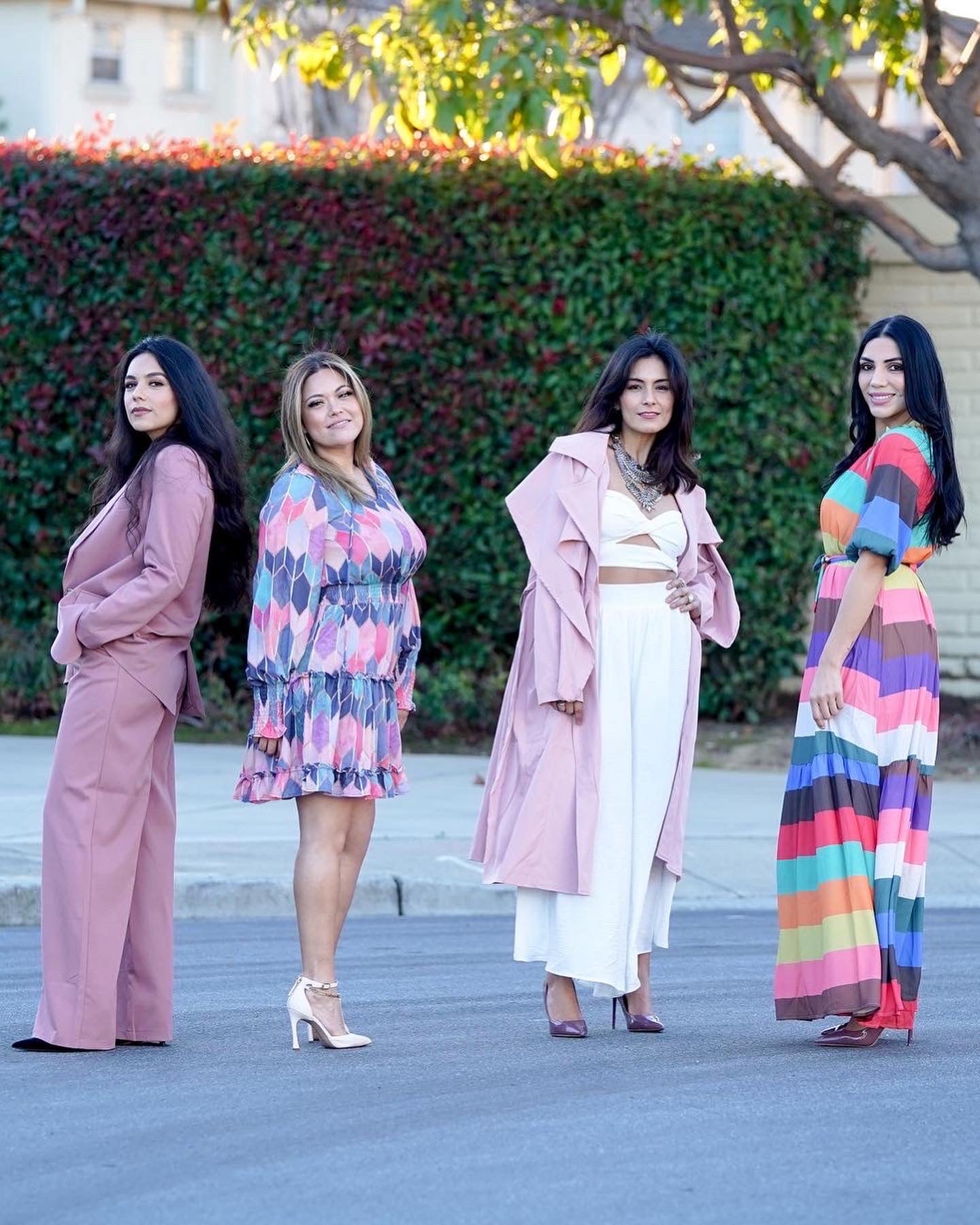 Contact Us – Queen's Shoes